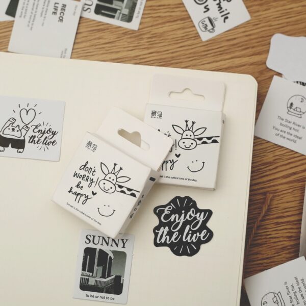 50+ Mẫu Sticker Chữ Cute, Phá Cách Đẹp 2026 - In Sắc Màu